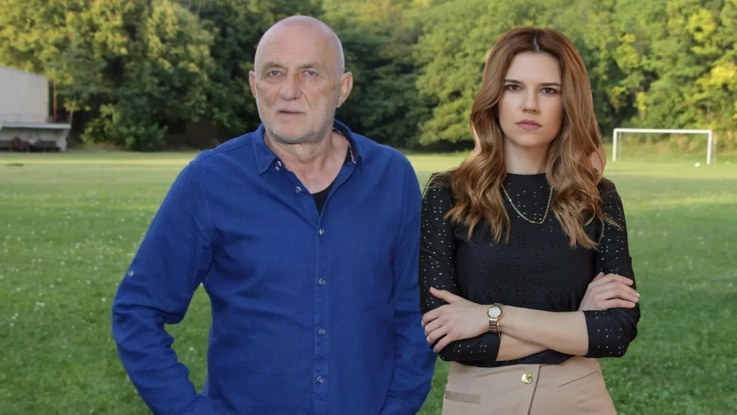 Lazar Ristovski uživa na moru sa 39 godina mlađom devojkom: Pozirali ...