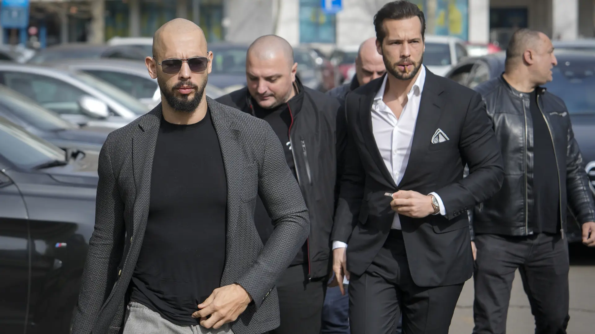 Endru Tejt ponovo uhapšen: Sumnja se da je sa bratom počinio seksualno nasilje