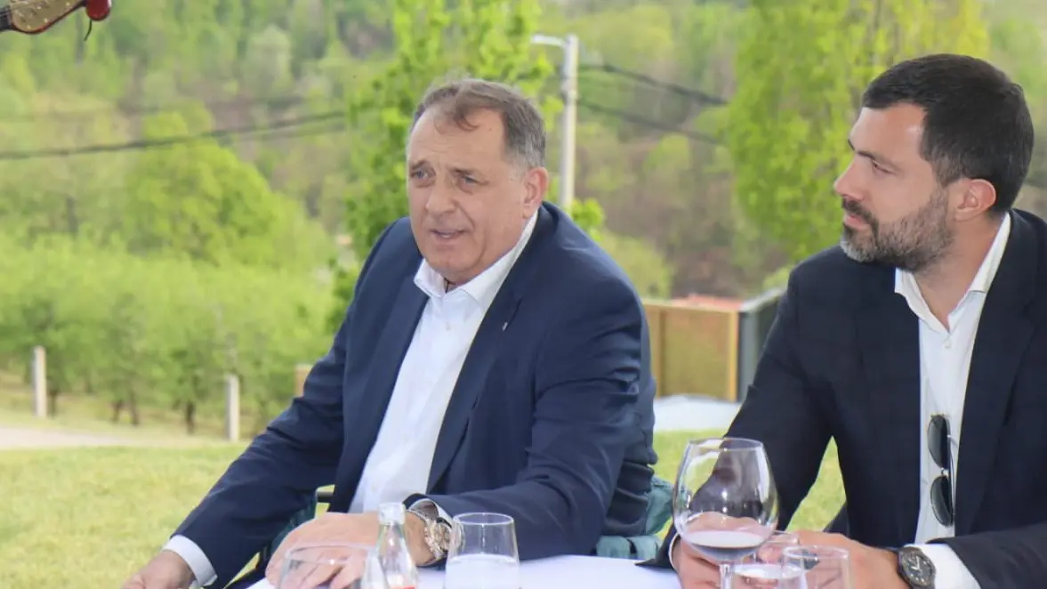 MUP Hrvatske demantovao pisanje medija da je Igor Dodik dobio hrvatsko ...