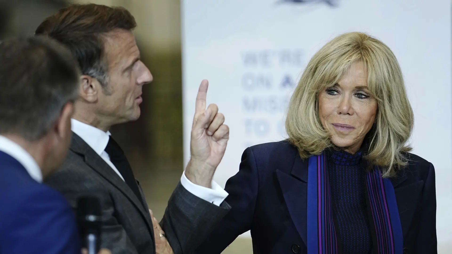 Kako je skandal romansa opstala: Brižit Makron otkrila zašto je čekala ...