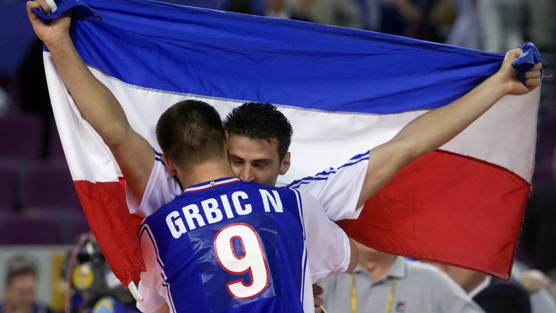 Vladimir Grbić brani najmilije od zaborava: Vratiš se u Klek i zagrliš tugu